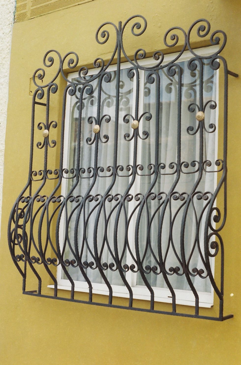 Rejas en Hierro Forjado Medellín - Somos Fabricantes